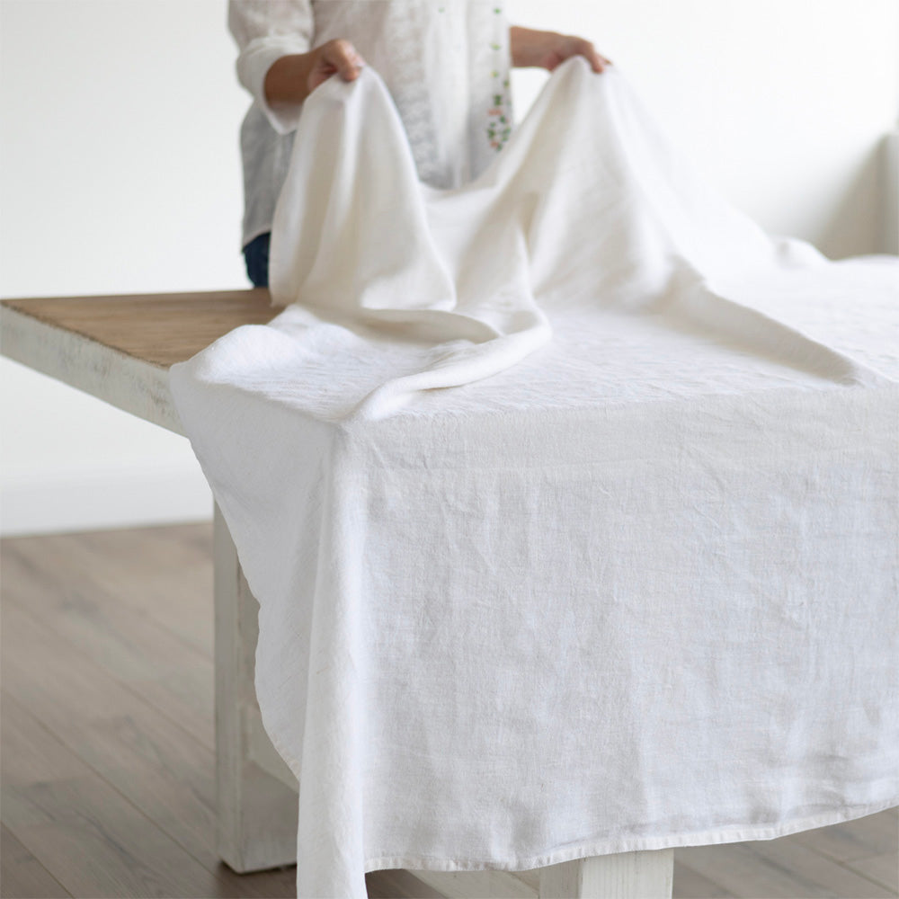 Ivory White Linen Tablecloth – Pepperwhites by Tara Dennis