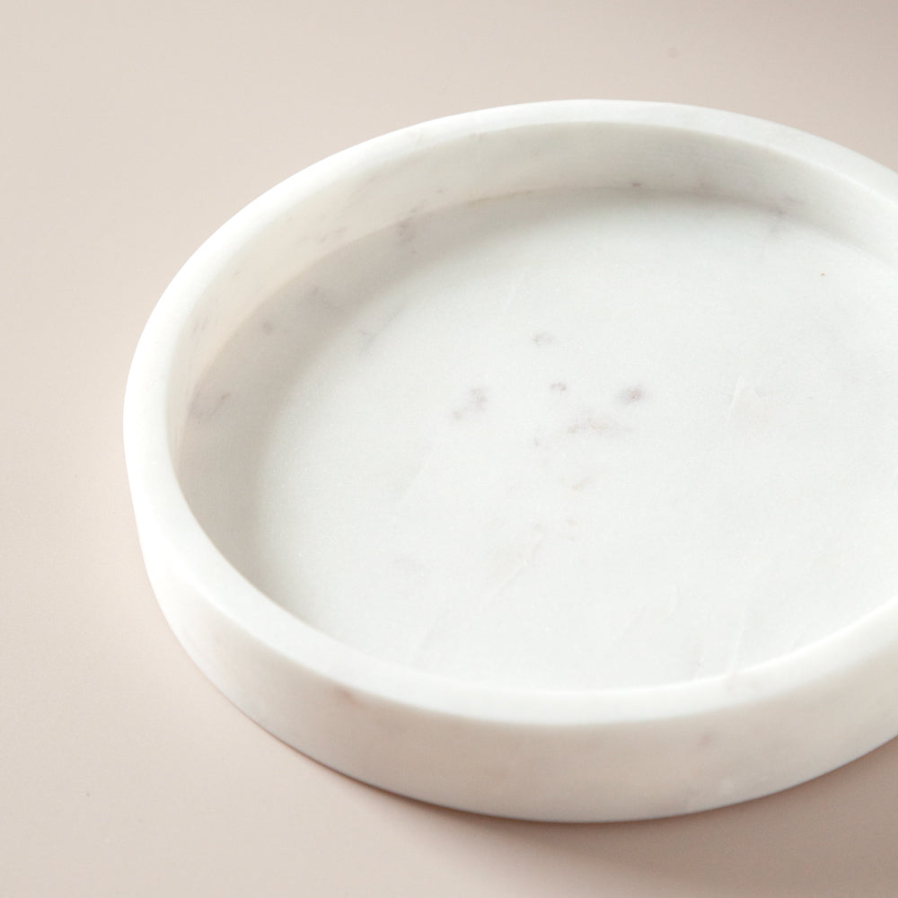 Round Marble Tray White 20cm | Pepperwhites by Tara Dennis