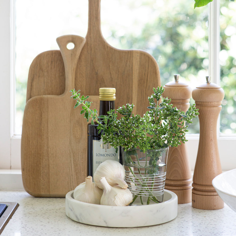 Round Marble Tray White 20cm | Pepperwhites by Tara Dennis